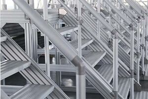 Heavy duty industrial access platform ladder| RUITUO